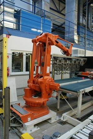 Other equipment ABB IRB 660 Robot R1 Infeed station | Transport ...